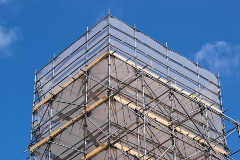 5 Types of Scaffolding Materials: Advantages and Disadvantages - APAC ...